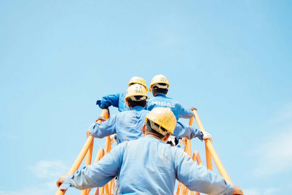 What Do Contractors Do? Your Guide to Understanding Their Role